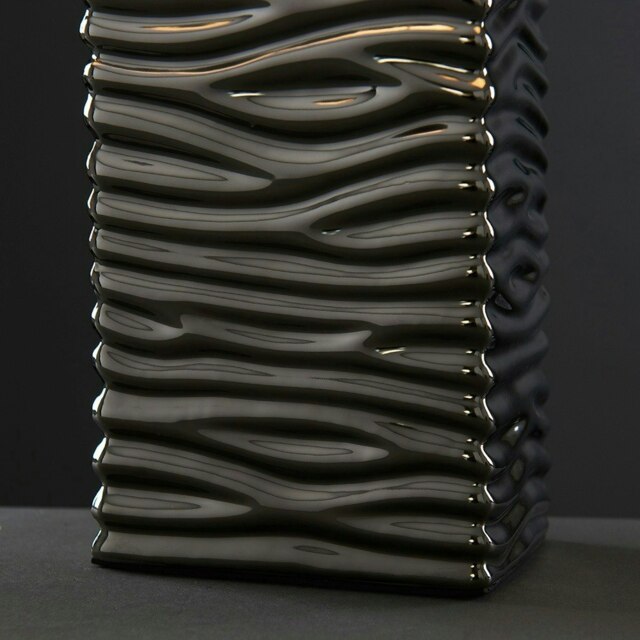 ValueLights Pair Of Modern Silver Ripple Effect Ceramic Table Lamps ...