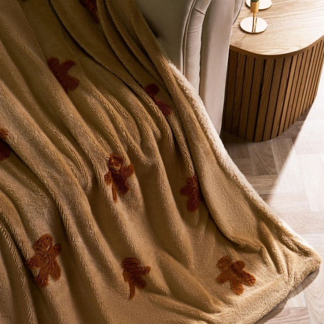 Ohs tufted gingerbread soft fleece throw thermal blanket by Tesco ...