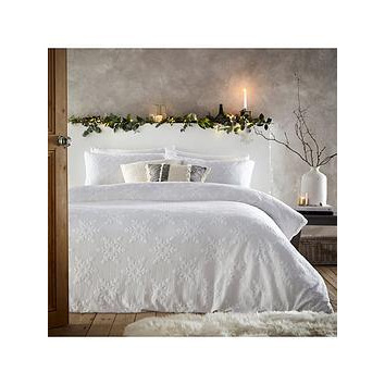 Furn Tufted Snowflakes Duvet Cover Set - White by Very | ufurnish.com