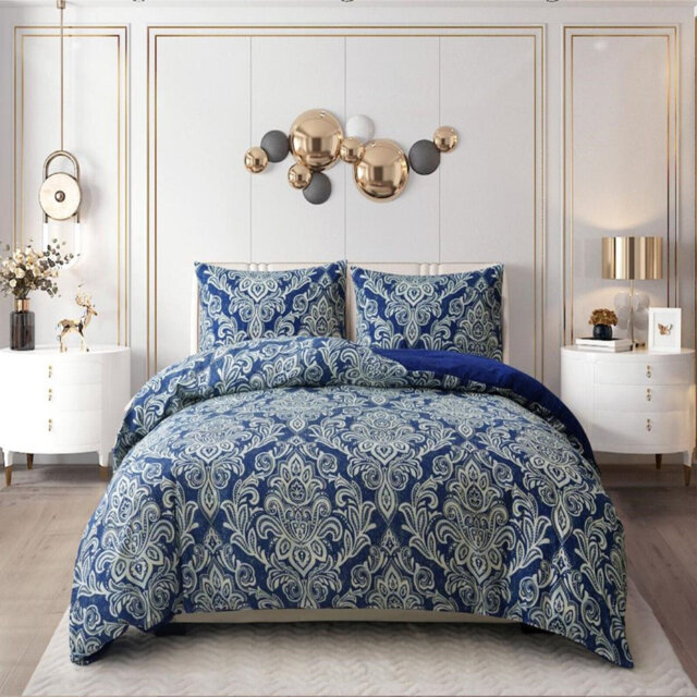 Aleenah Blue 180 TC Traditional Duvet Cover Set by Wayfair | ufurnish.com