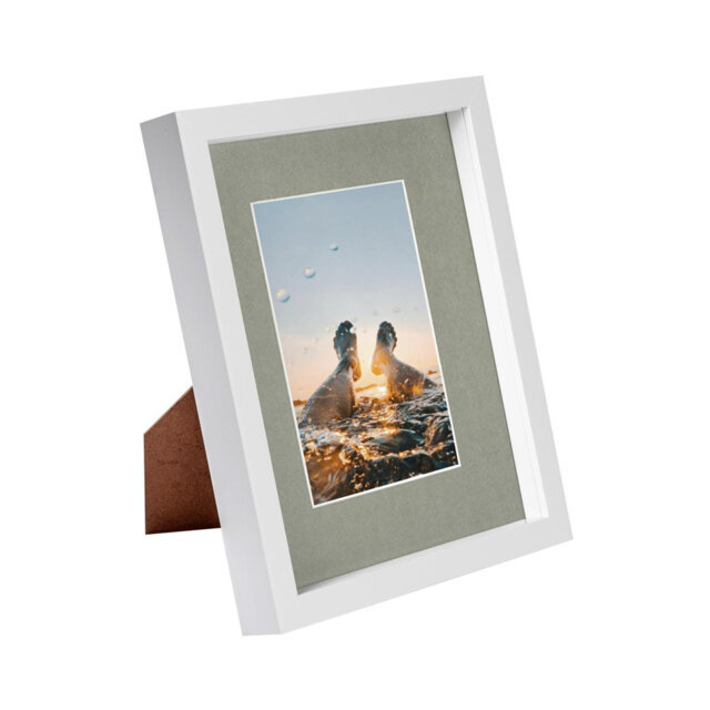 "Nicola Spring - 8"" x 10"" White 3D Box Photo Frame" by Wayfair ...