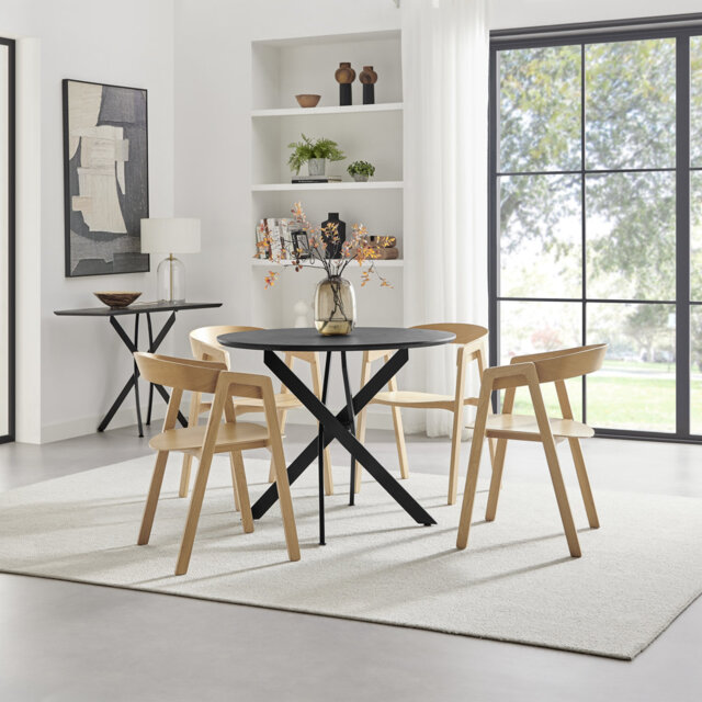 Hadlow Veneer & Metal Round Dining Table With Arvey Oak Veneer Chairs ...