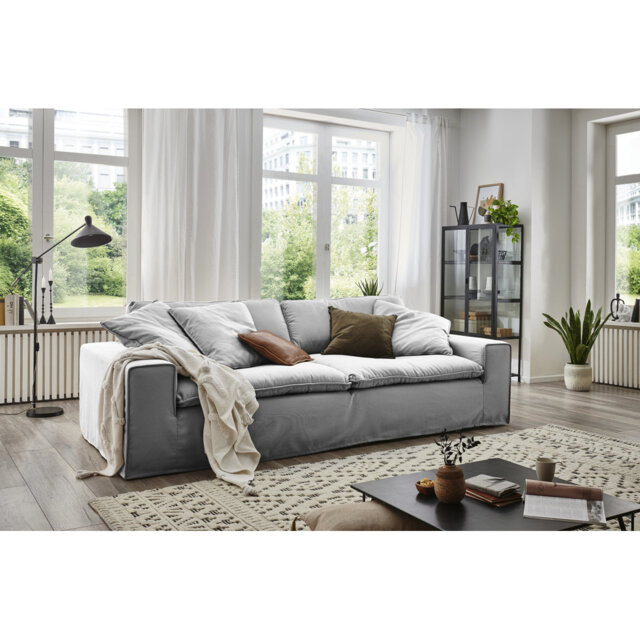 Acelia Sofa by Wayfair | ufurnish.com