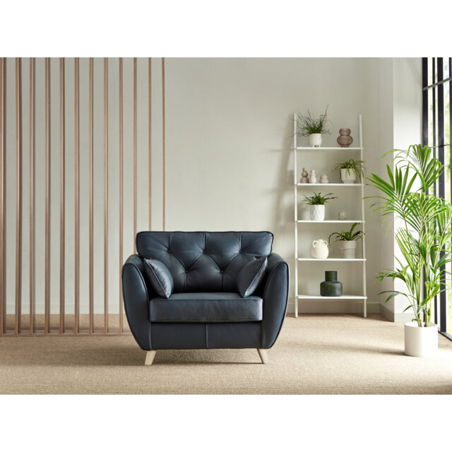 Hoxton LEATHER SNUGGLE CHAIR / DAKOTA RAVEN LIGHT FEET - FOAM (CLX01 ...