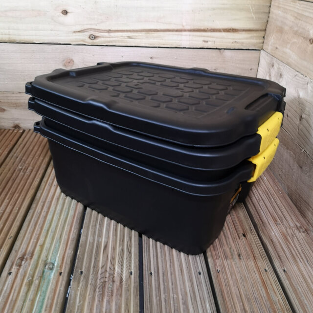 Cennet 2 x 24L Heavy Duty Storage Boxes, Sturdy, Lockable, Stackable ...