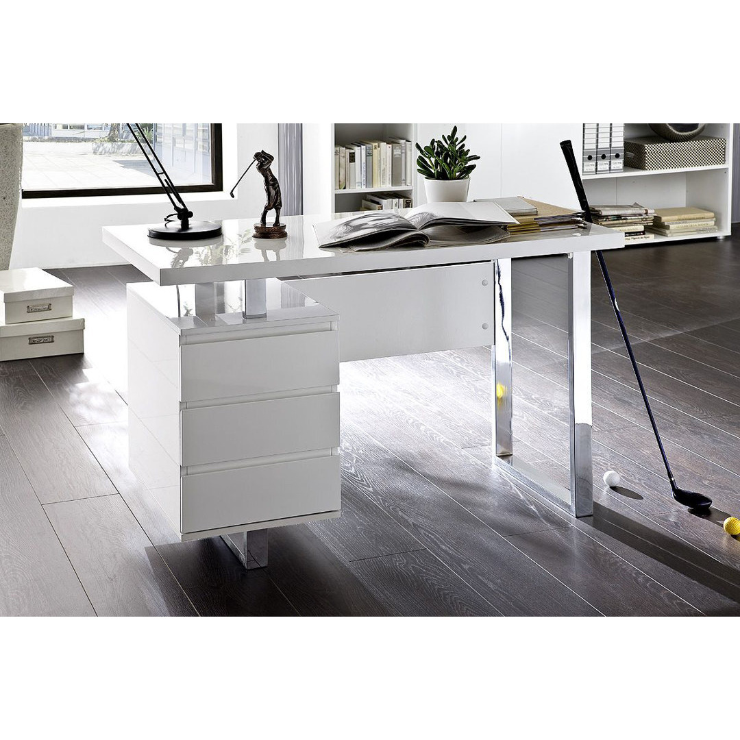 Sydney Office Desk by Wayfair | ufurnish.com