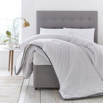Bedding at ufurnish.com